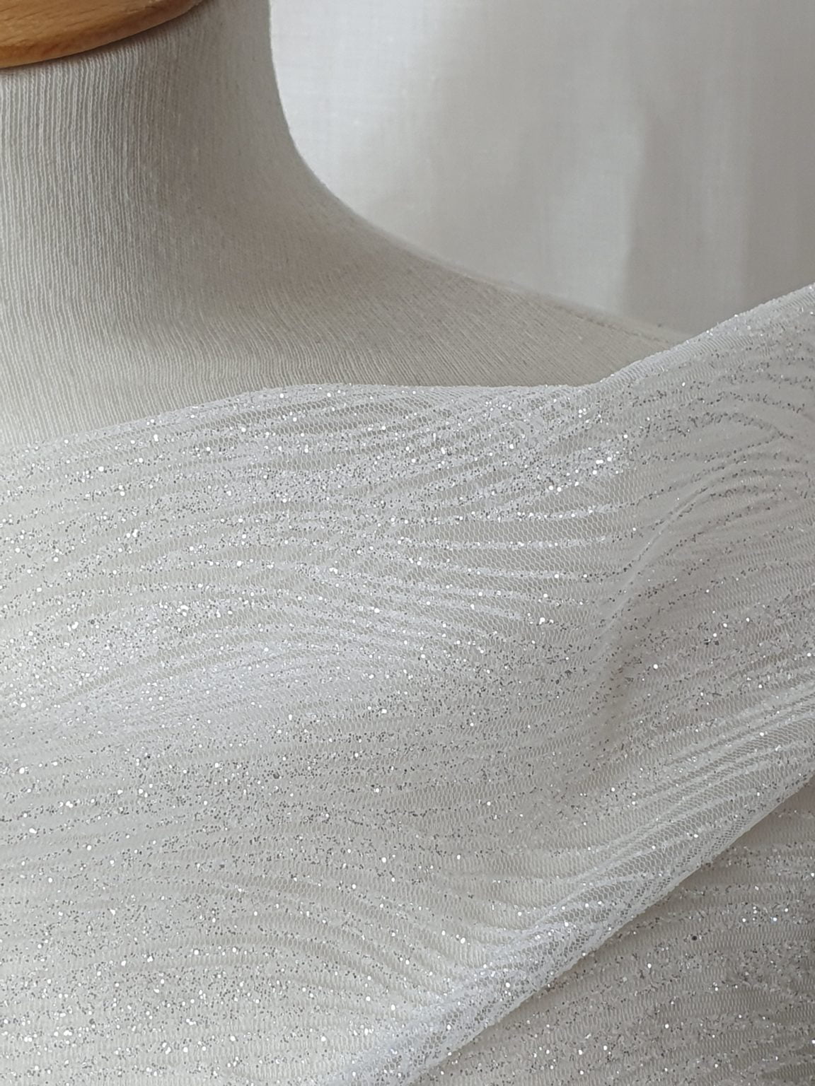 Glitter 'Wave' Ripple Sparkle Tulle in Ivory - CW Fabrics
